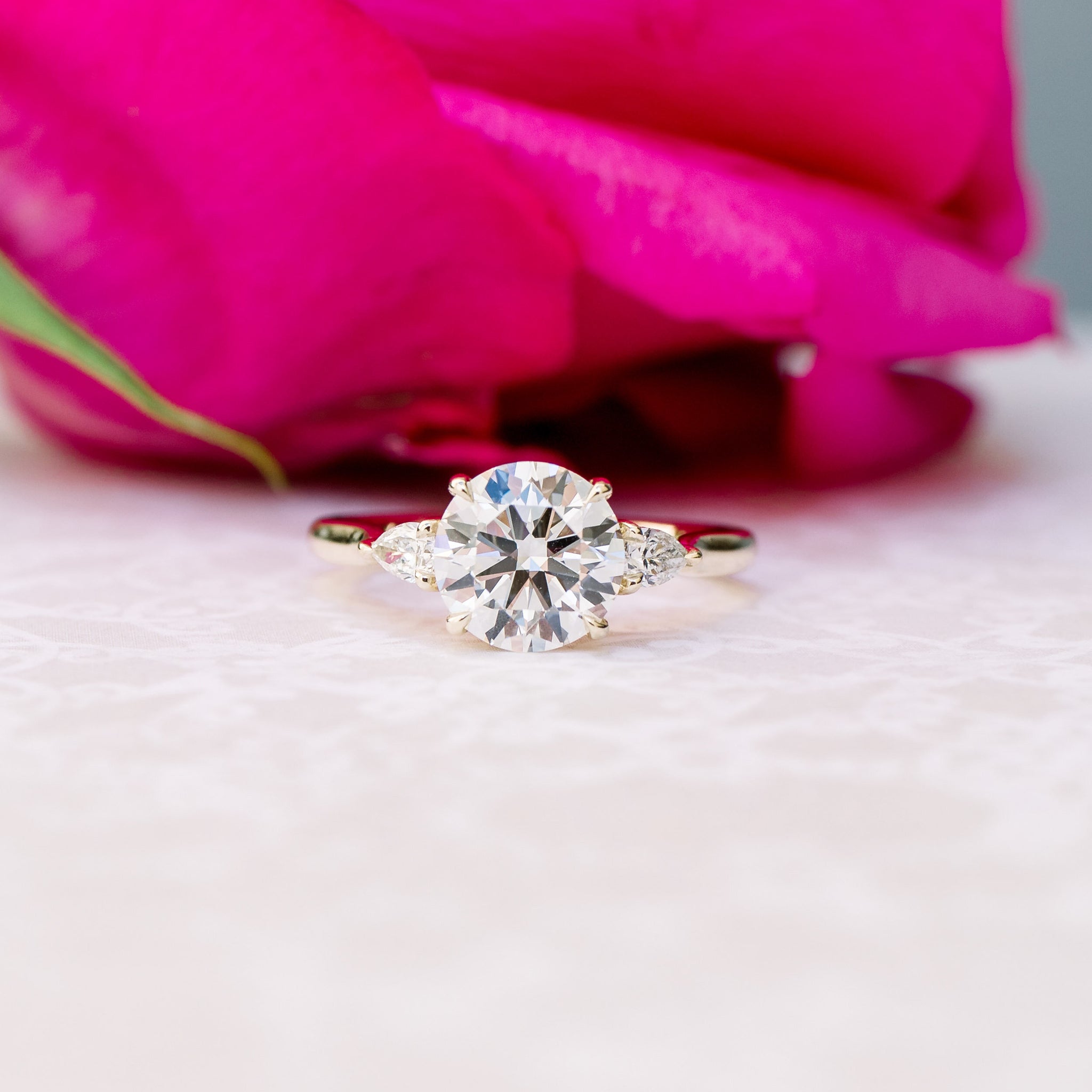 lab grown diamond Wedding rings for sale | Antiquecut